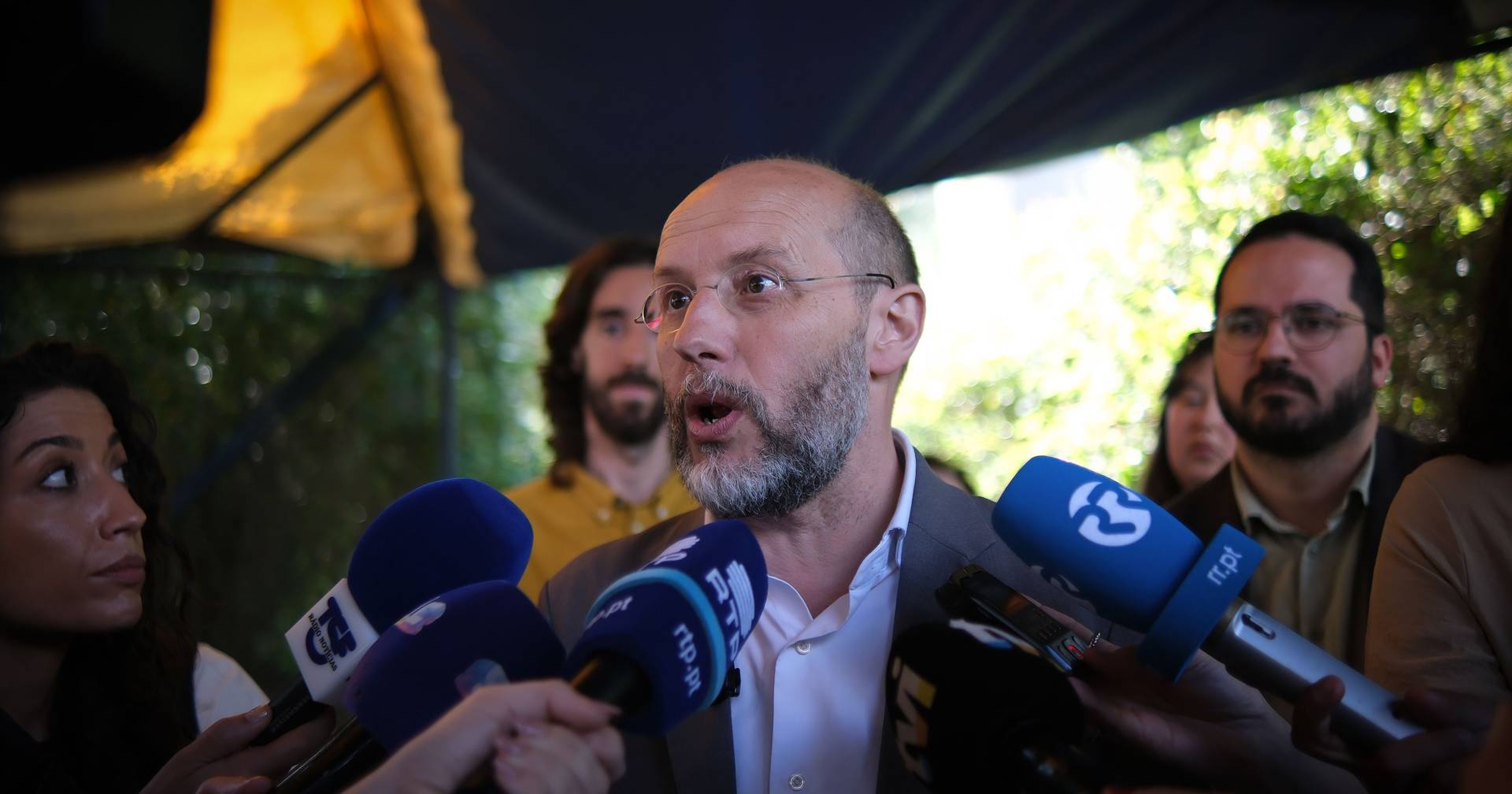 Rui Tavares diz que Chega "rebaixa a política e o parlamentarismo" - SIC Notícias