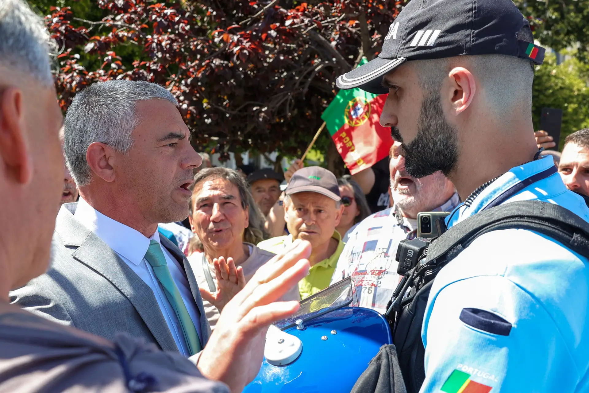Ergue-te encerra campanha no Martim Moniz e PSP identifica Rui Fonseca ...