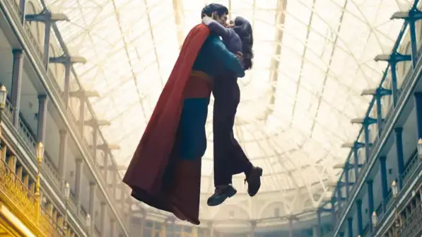 Novo filme do Super-Homem chega a Portugal: Sara Sampaio é uma das ...