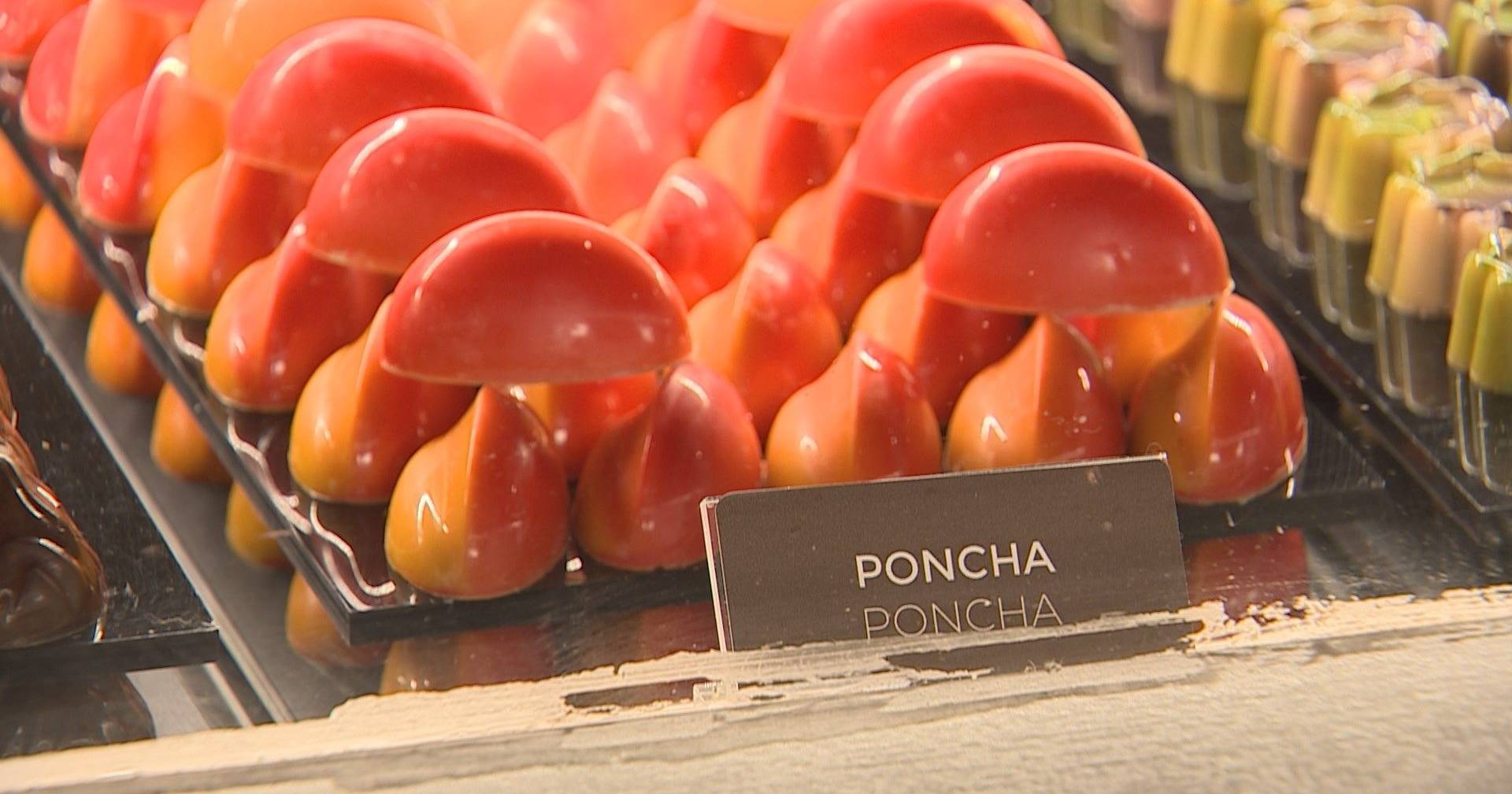 Recheados com poncha, rum, pitanga ou maracujá, estes bombons de ...