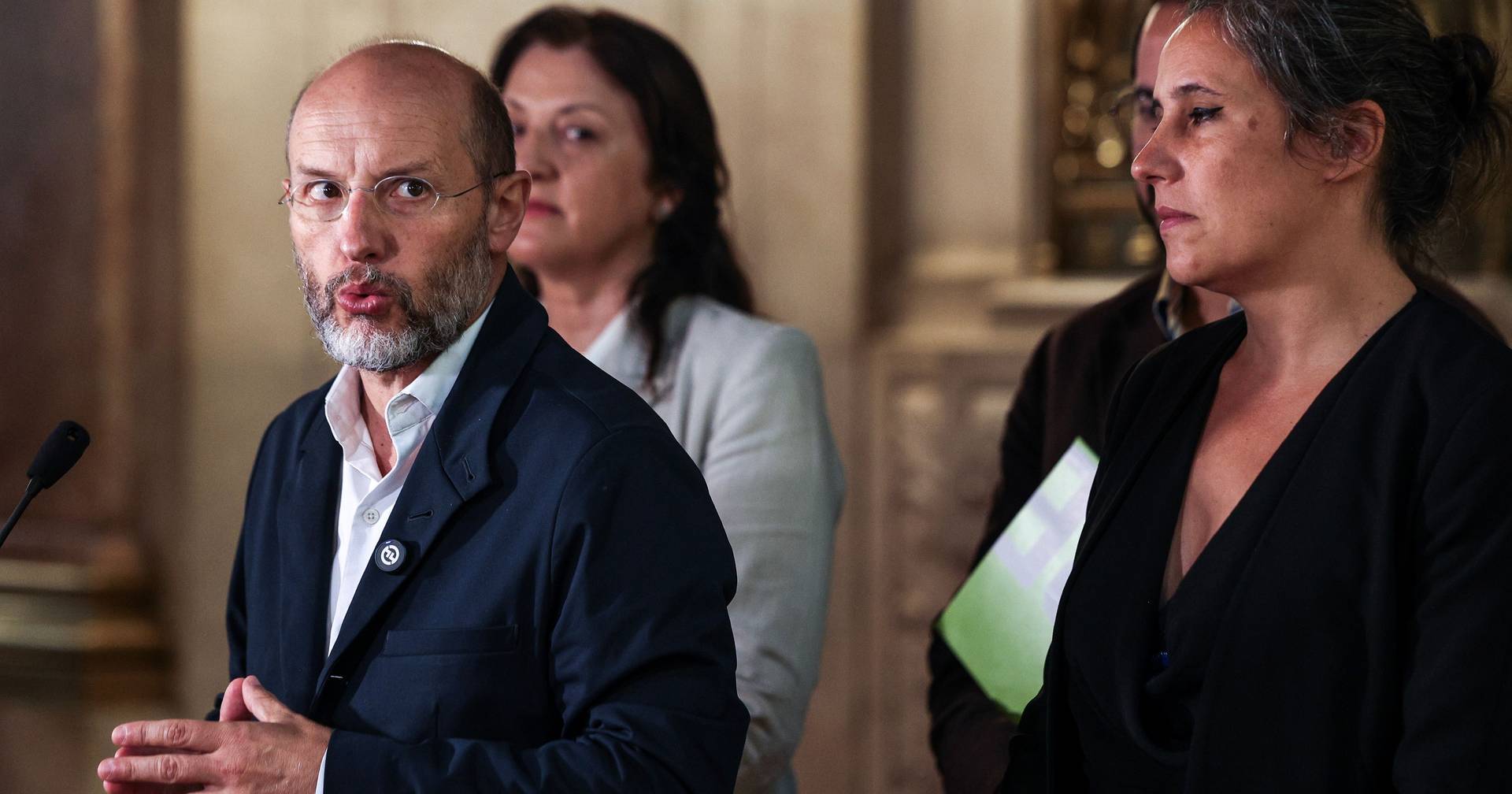 Rui Tavares pede que Governo fale com todos sobre OE: "Namoro com o ...