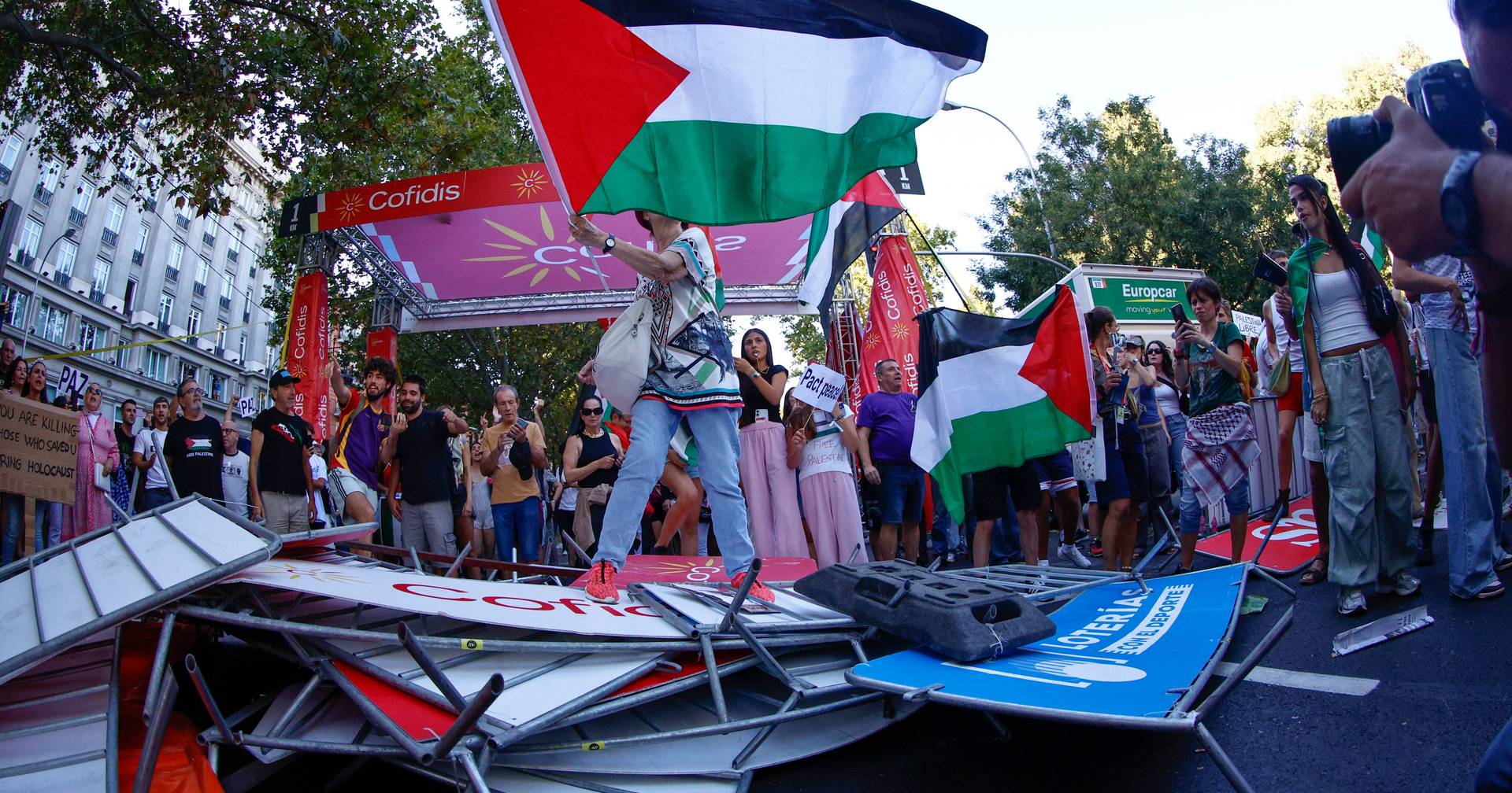 Vuelta: oposição acusa Governo de Espanha de instigar protestos que ...