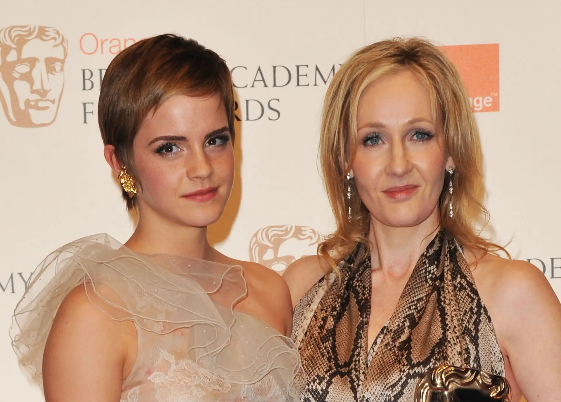 Autora de Harry Potter chama "ignorante" a atriz que interpreta ...