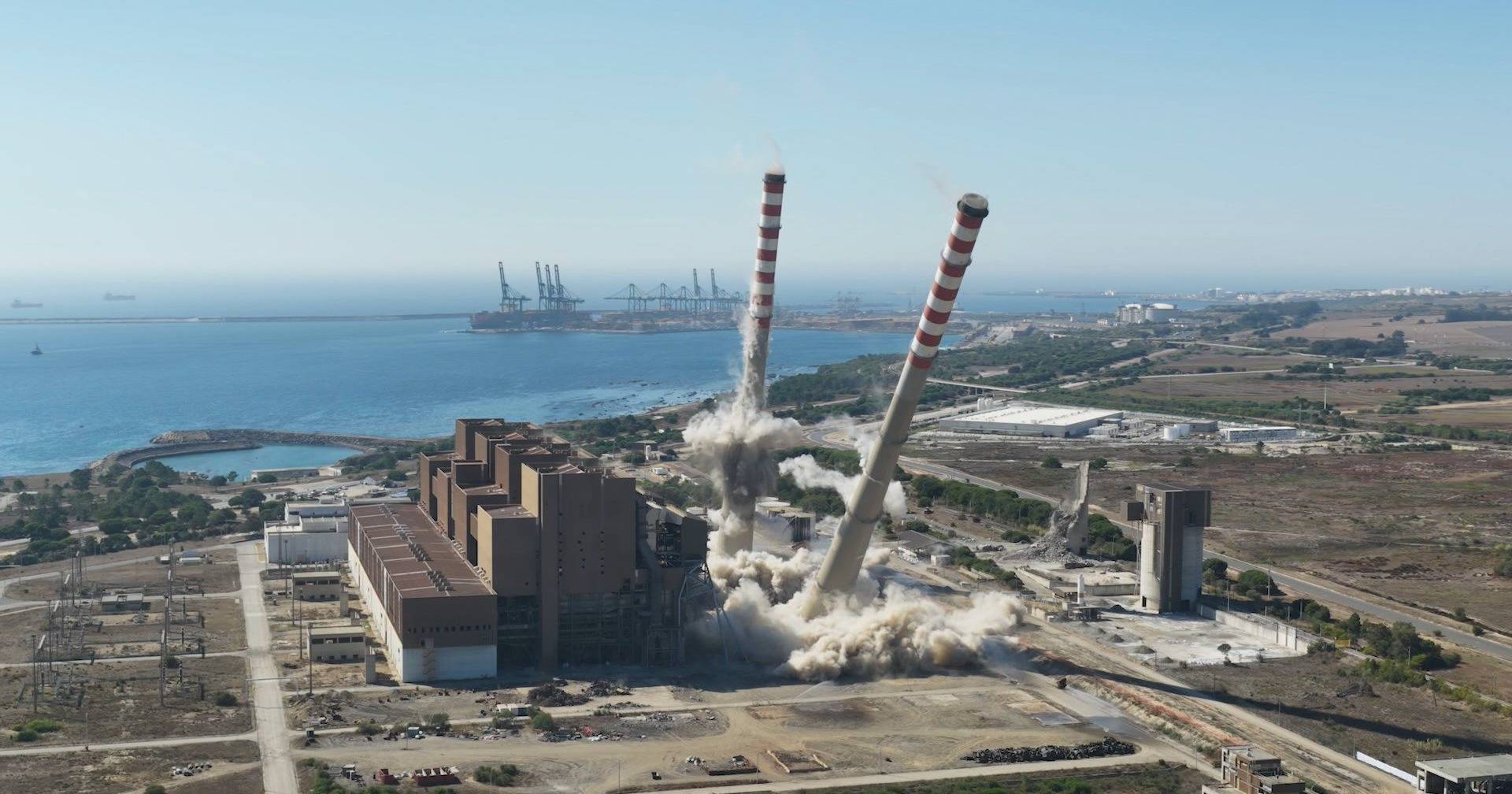 40 anos de história desapareceram em 17 segundos: demolidas icónicas ...