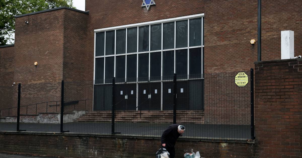 Polícia britânica diz que autor de ataque a sinagoga invocou Estado ...