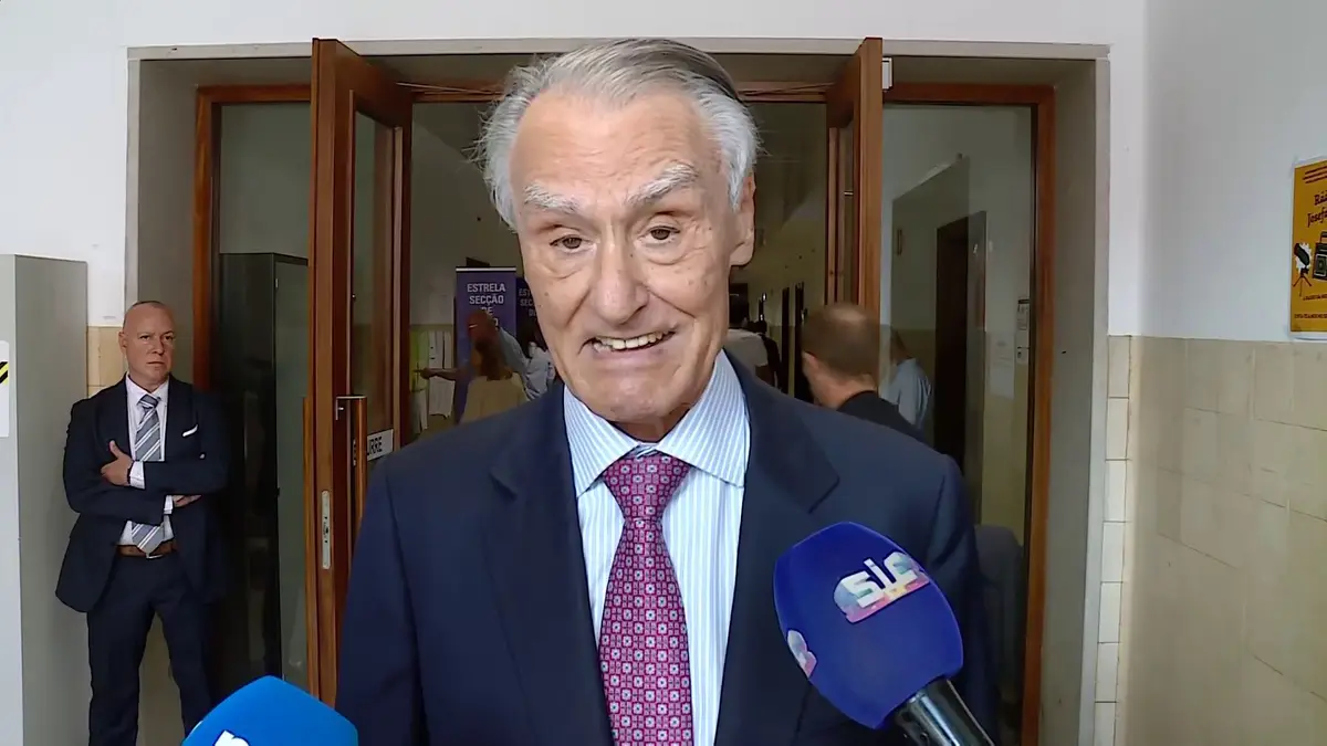 "É muito importante saber ouvir os cidadãos", destaca Cavaco Silva ...