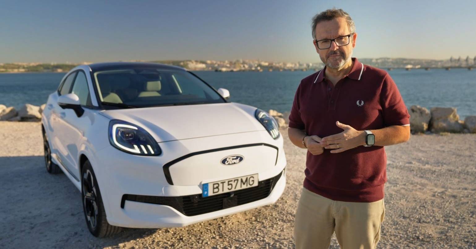 Ao volante do Ford Puma 100% elétrico - SIC Notícias