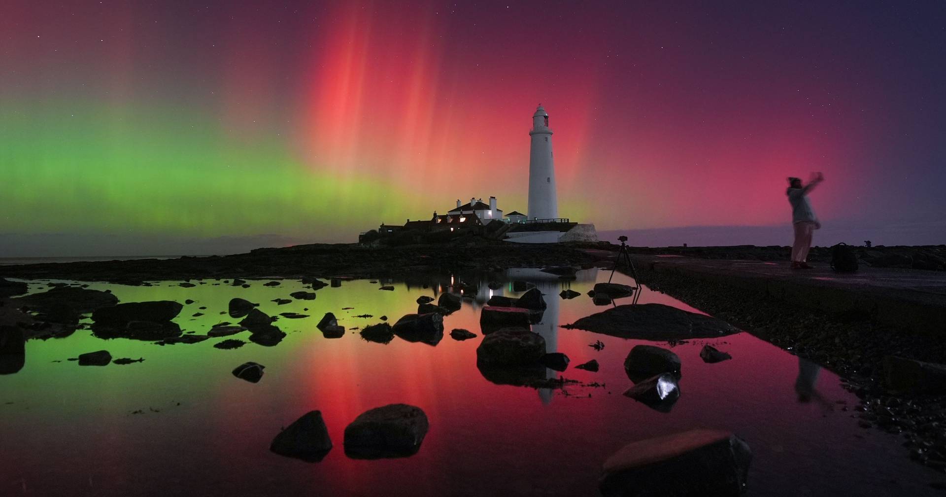 As imagens das auroras boreais que pintaram o céu por todo o mundo ...