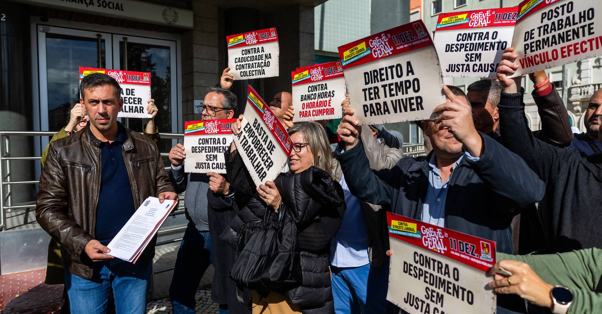 Mais de 50 sindicatos aderem à greve geral marcada para 11 de dezembro ...