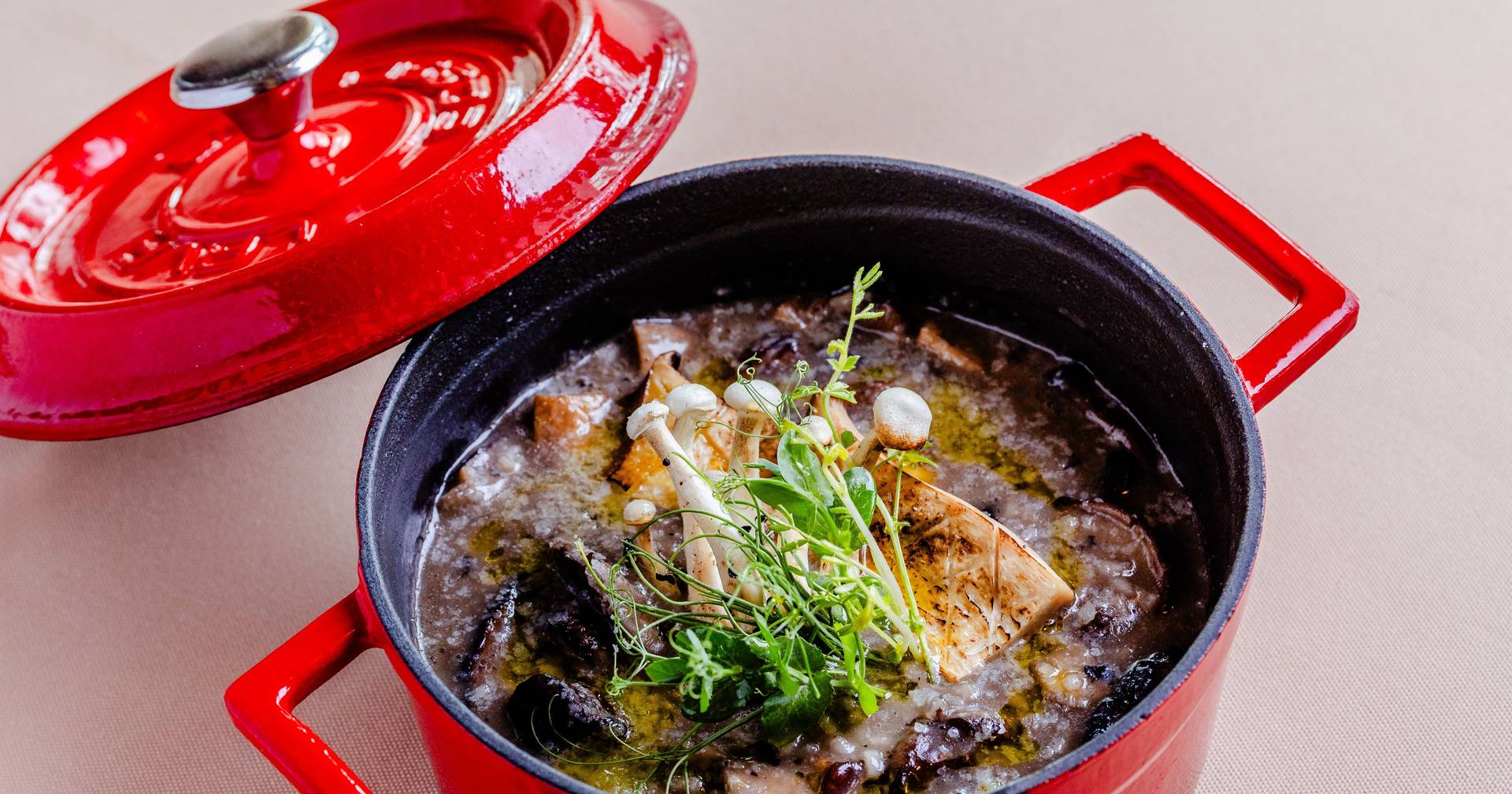 Molejas, pernas de rã e poejo: à descoberta da identidade gastronómica ...