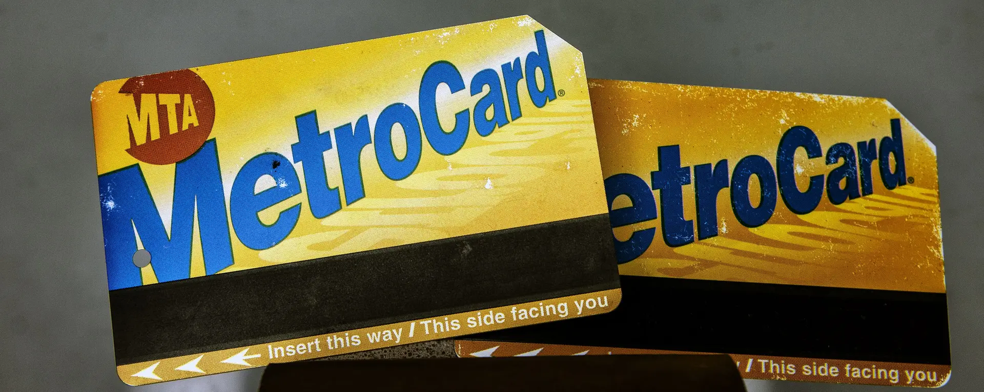 MetroCards de Nova Iorque vendidos por milhares de dólares após serem ...