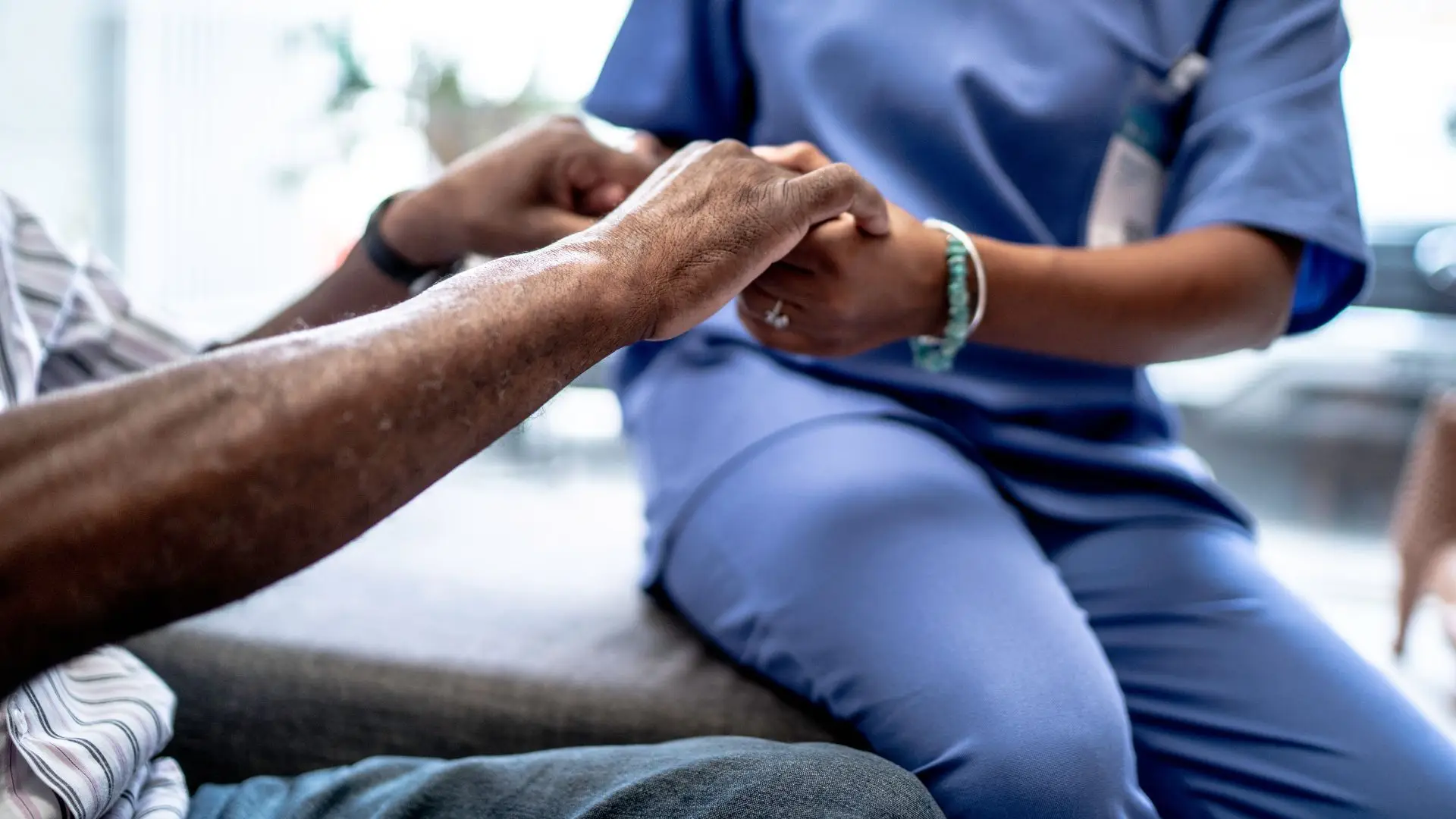 Enfermeiros de família podem garantir cuidados a utentes sem médico de ...