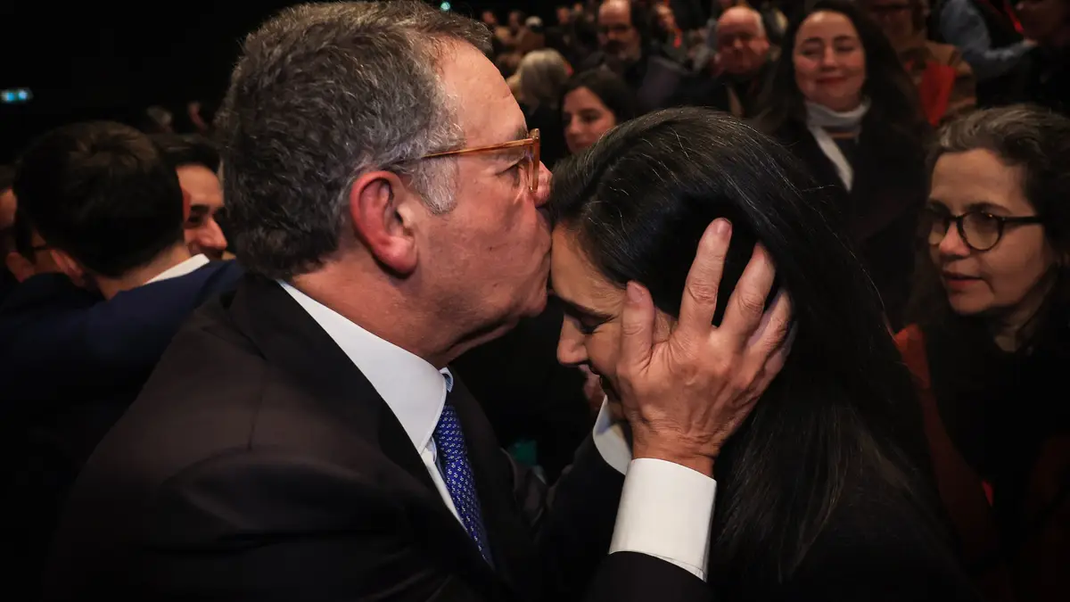 Dez anos depois, a tradição das primeiras-damas regressa a Belém - SIC ...