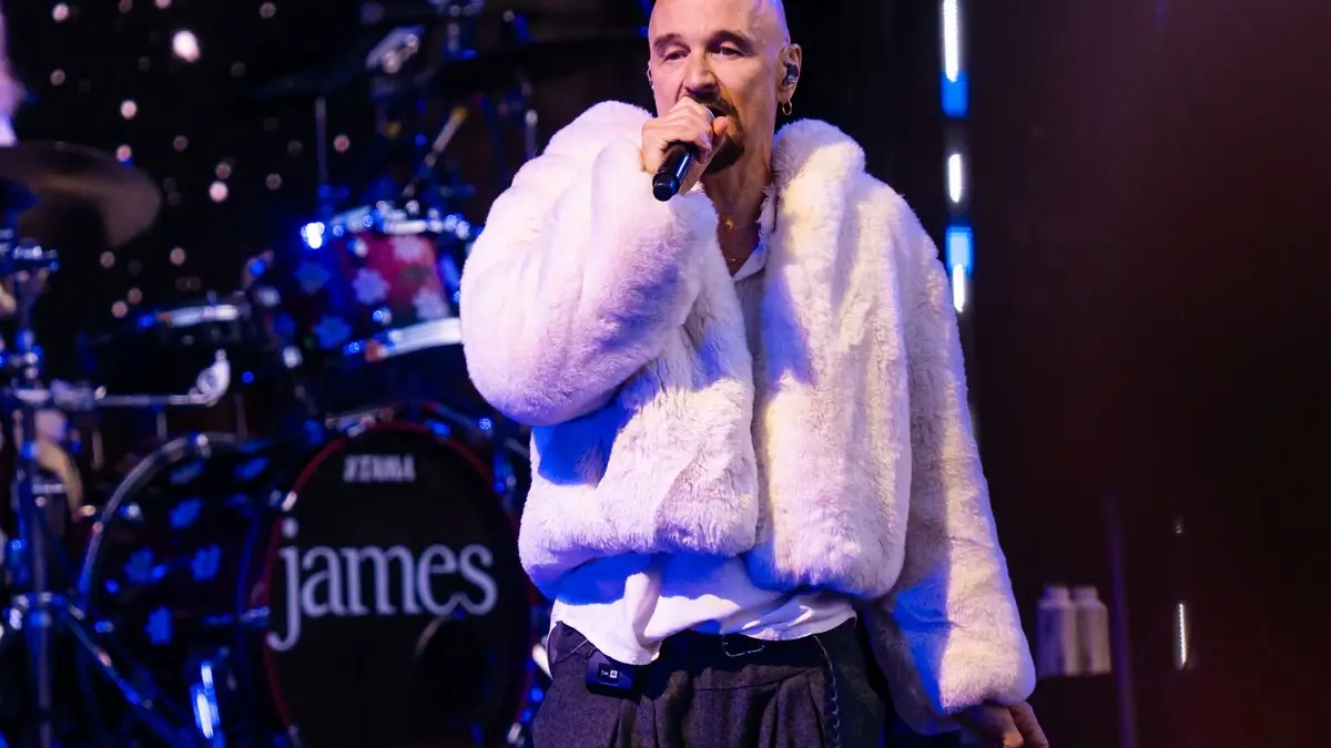 Banda britânica James é a mais recente confirmação do MEO Marés 2026 ...