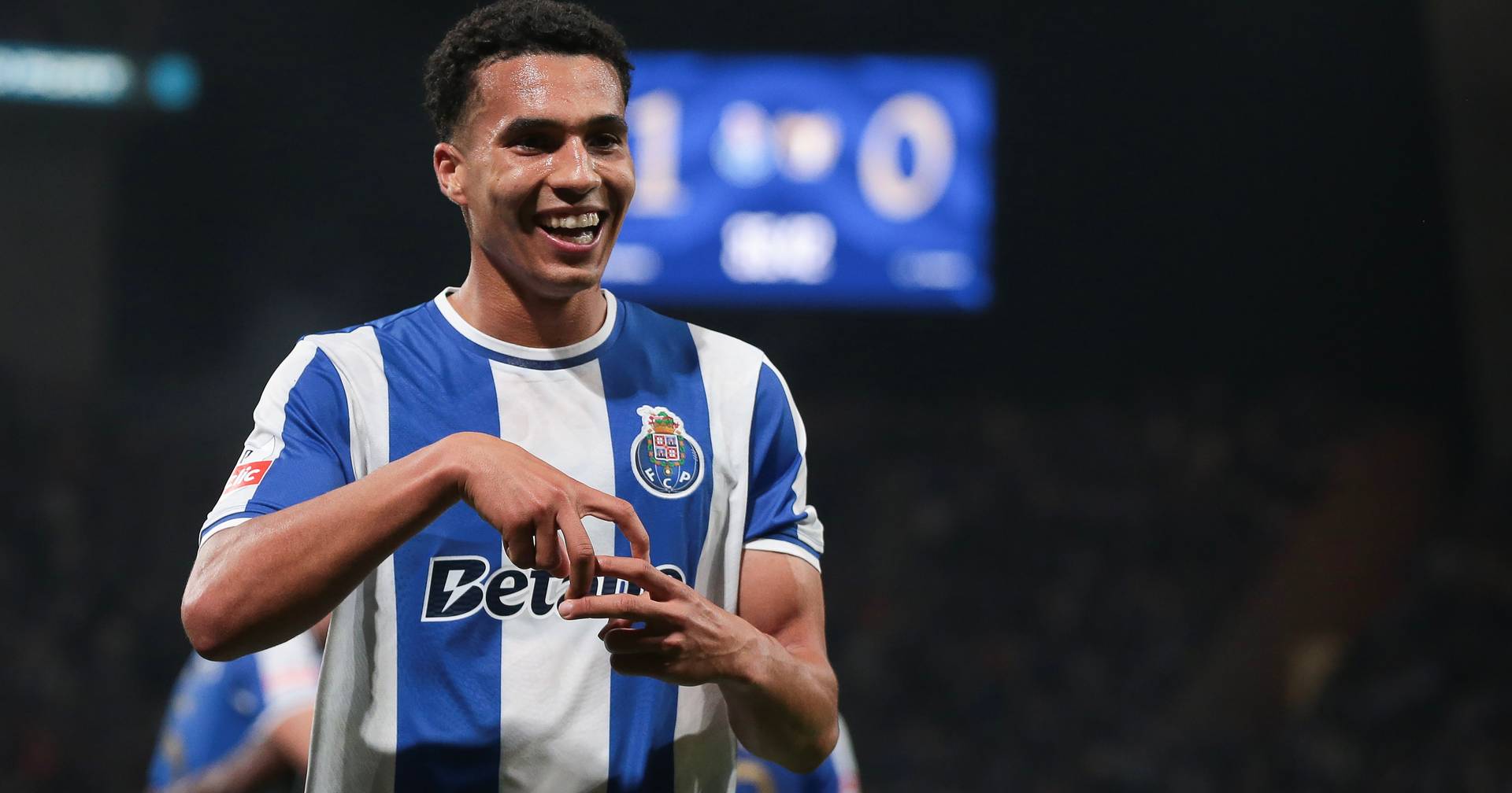 Sporting vai apresentar participação disciplinar contra Alberto Costa ...