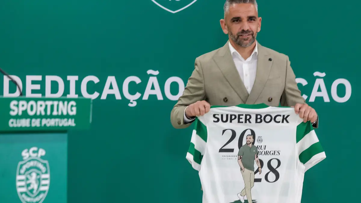Sporting oficializa renovação de Rui Borges até 2028 - SIC Notícias