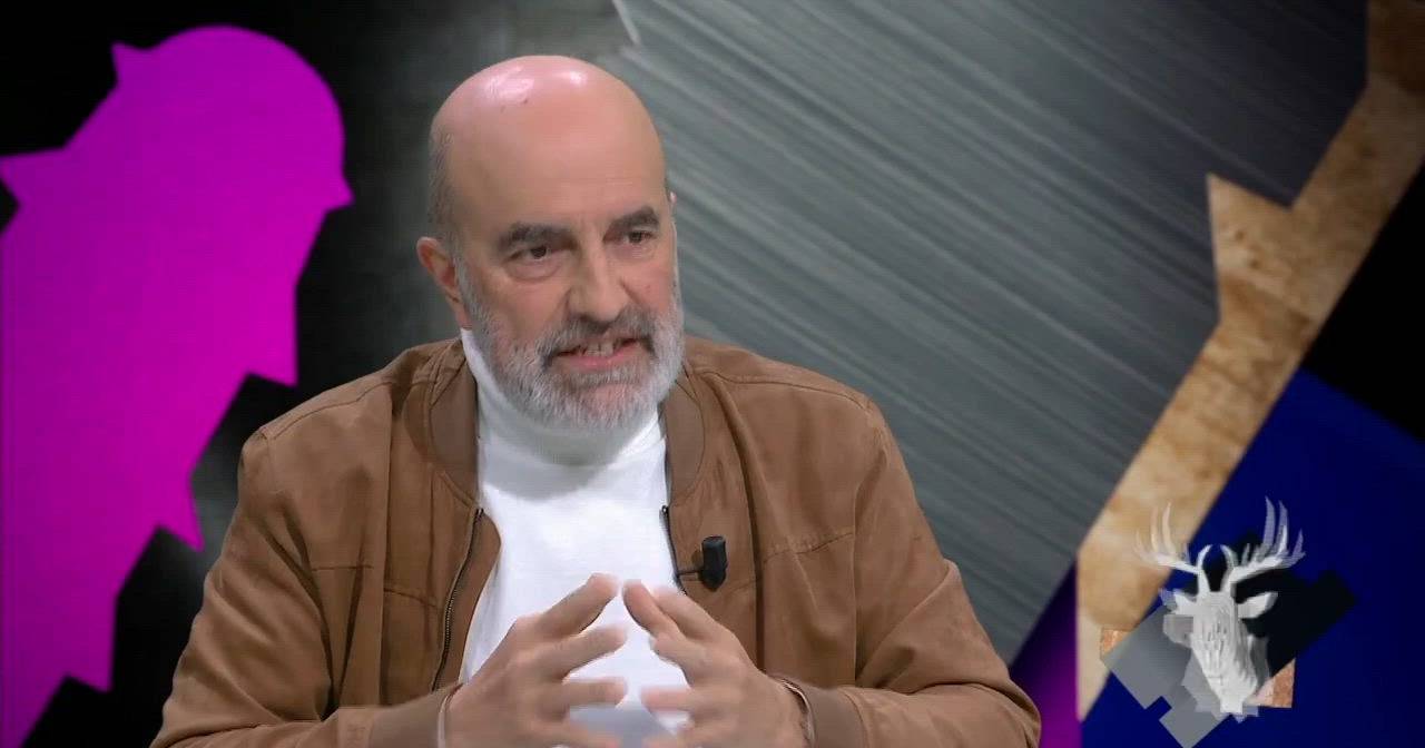 José de Pina critica: “Somos uns deslumbrados com a tecnologia!” - SIC